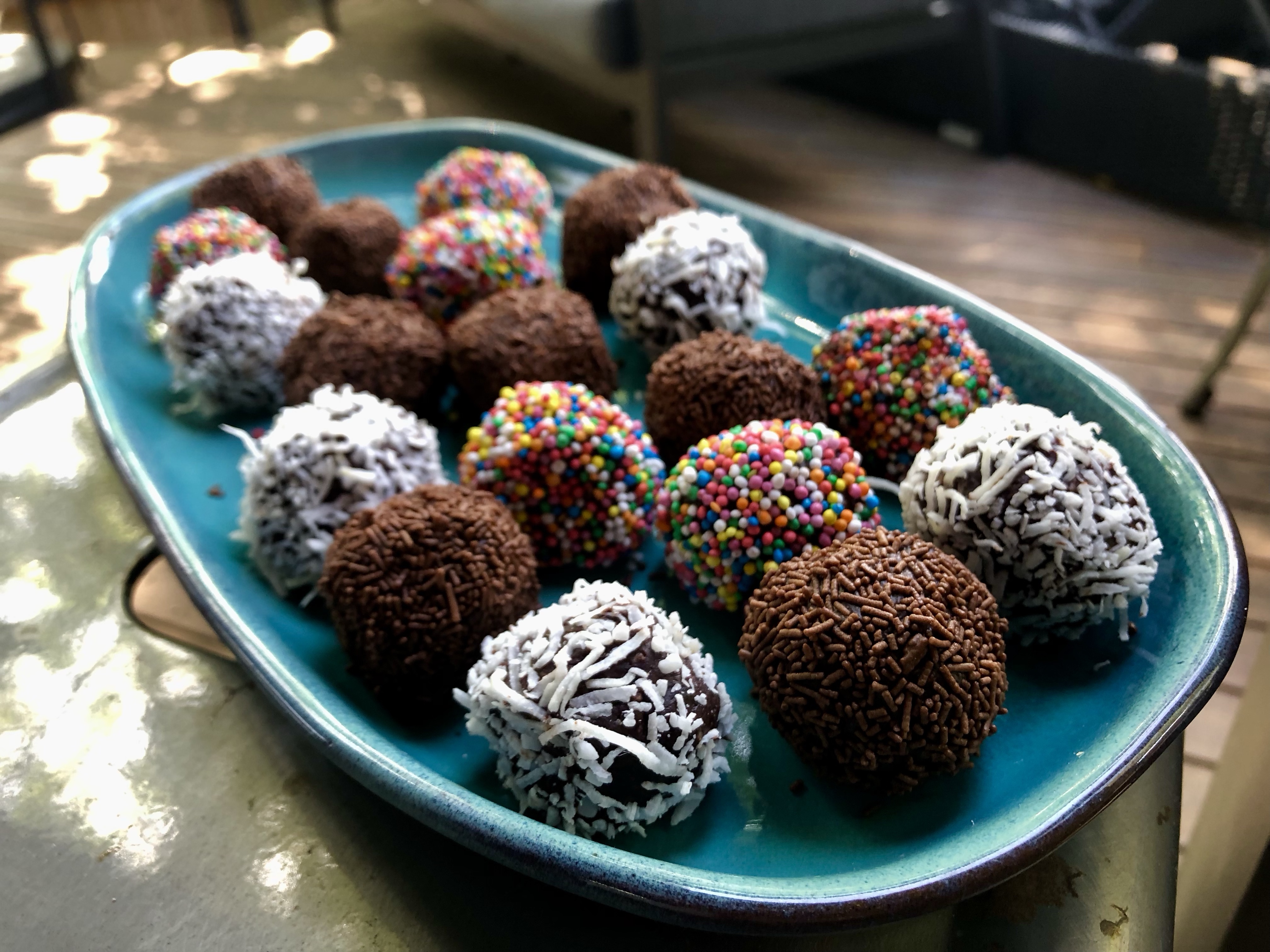 Best ever rum balls – iDigress